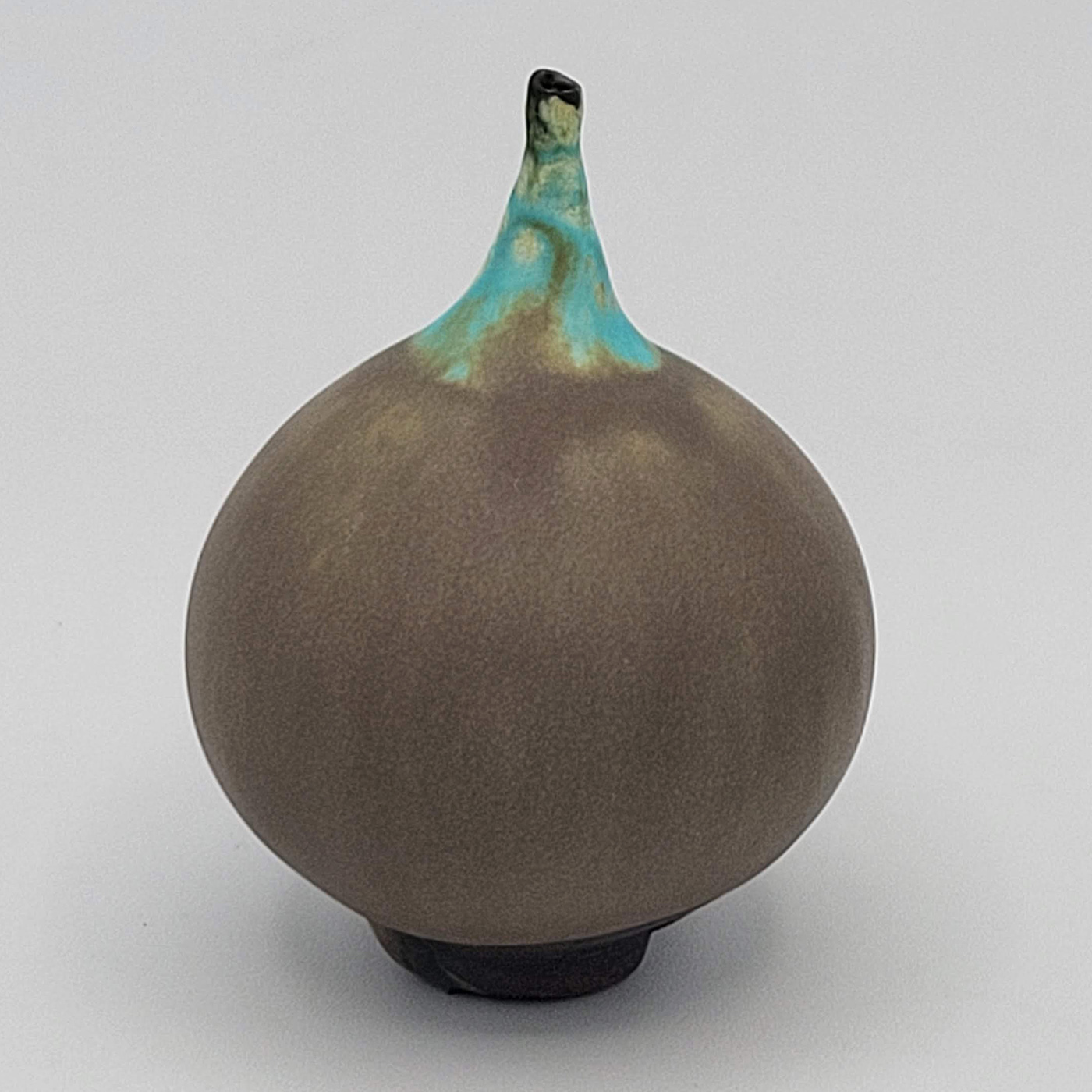 Rose Cabat – Feelie Pot – Tan, Charcoal, Turquoise (5626) – Tucson ...